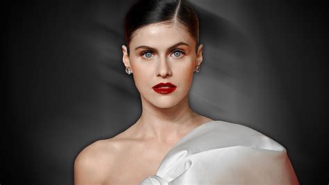 Alexandra Daddario S Tragic True Life Story