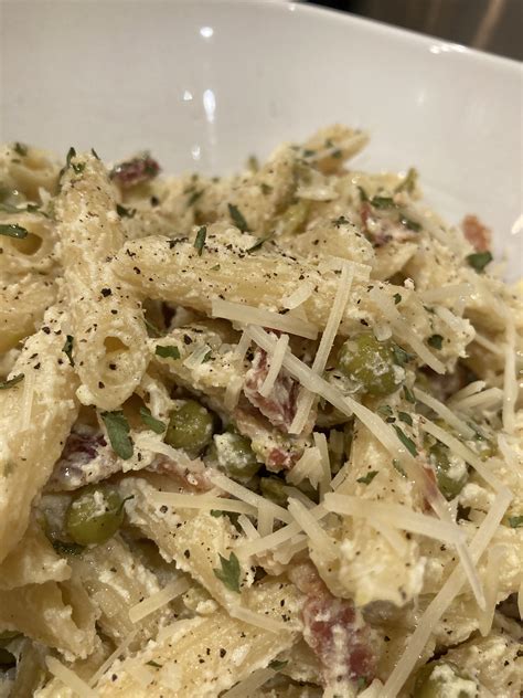 Pasta With Ricotta Bacon And Peas