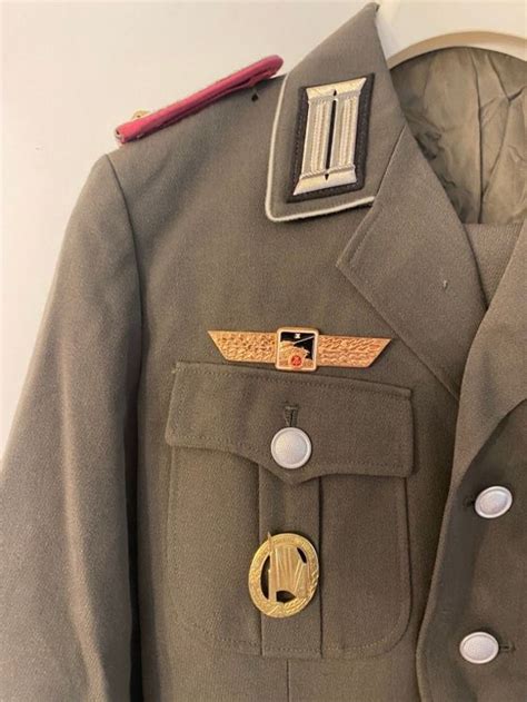 Parade Uniform Nva Der Ddr Panzer Hauptmann Gebraucht In Sarmenstorf Für Chf 40 Mit