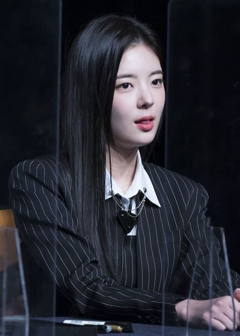 Pin By Polaris On Itzy Itzy Lia Icon