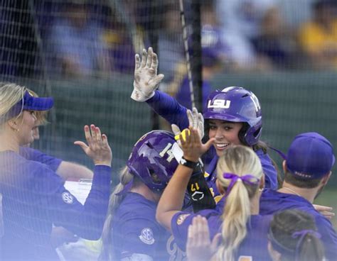 Lsu Softball Coach Beth Torina Recaps End Of Season Lsu