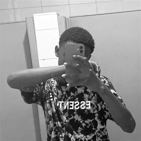 Edwin Edwinie11 • Threads Say More Edwin Edwinie11 • Threads Say More