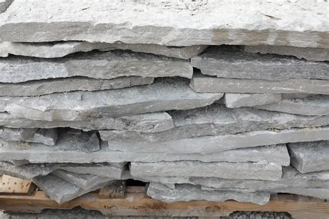 Fond Du Lac Steppers Irregular Flagstone Stone Center