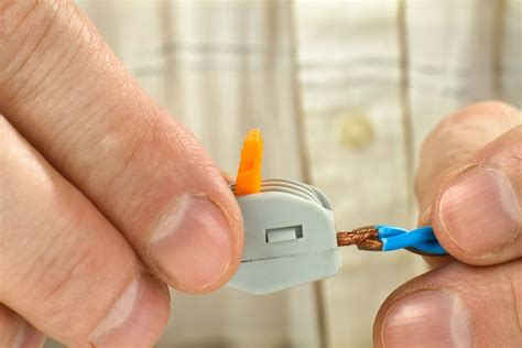 How To Splice A Wire Two Ways Cottage Life