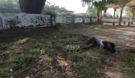 ထားဝယ်နည်းပညာ တက္ကသိုလ်တွင် တပ်စွဲထားသော စစ်ကောင်စီ တပ်သားများ ဈေးဝယ်ထ