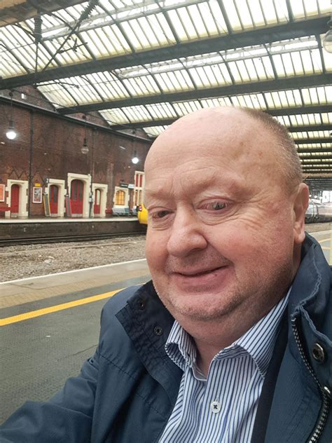 Newbeginnings Transformationtime Onestepatatime Adrian Mark Knapper Mnaea Exp Estate Agent