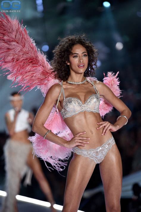 Alanna Arrington Nude Pictures Onlyfans Leaks Playboy Photos Sex Scene Uncensored