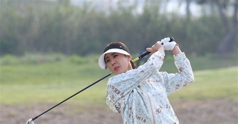 홍진주 생애 첫 Klpga 챔피언스투어 우승