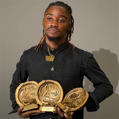 𝐋𝐢𝐥 𝐌𝐨𝐫𝐞