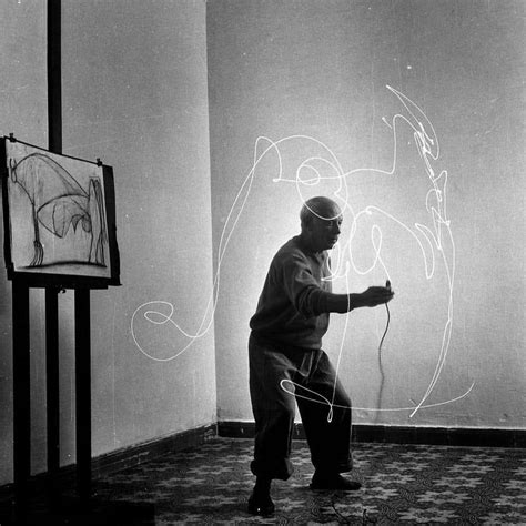 «Световые рисунки Пабло Пикассо Варнет