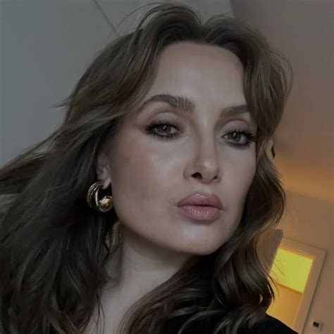 𝐊𝐀𝐓𝐇𝐀𝐑𝐈𝐍𝐀 (@kathixstr_) • Threads, Say more