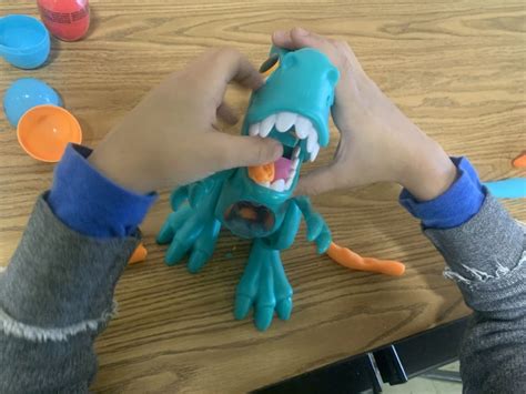 5 Ways To Use Play Doh In The Classroom The Autism Helper