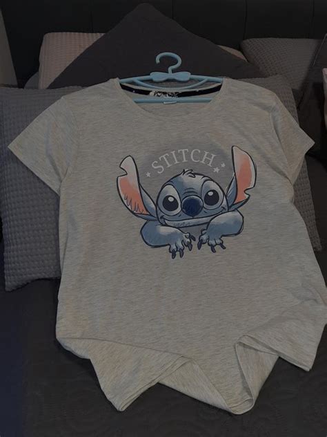 Футболка — ціна 170 грн у каталозі Футболки Купити жіночі речі за доступною ціною на Шафі