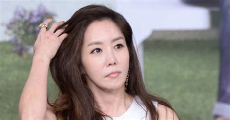 김정은 재벌 2세와 교제 인정 결혼설은 부인