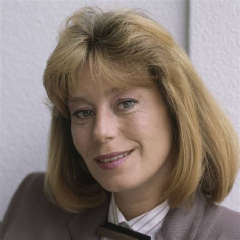 Actrice En Presentatrice Leontien Ceulemans Op 70 Jarige Leeftijd Overleden Mooie Mensen