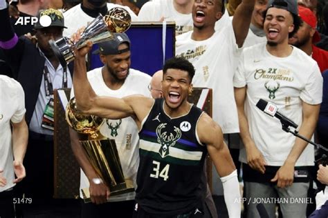 50 Ans Après Les Milwaukee Bucks Sont Champions Nba 2021