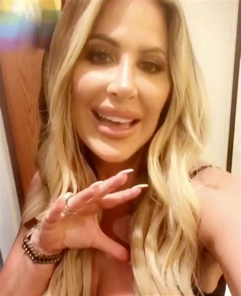 Kim Zolciak Biermann Shares Sneak Peek At Her New Song Wig