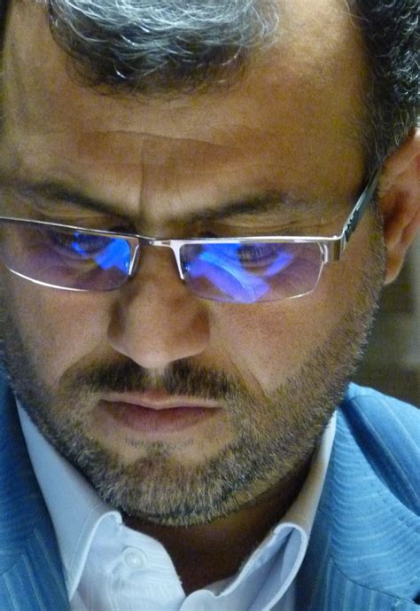 کوروش یوسفی ساداتی