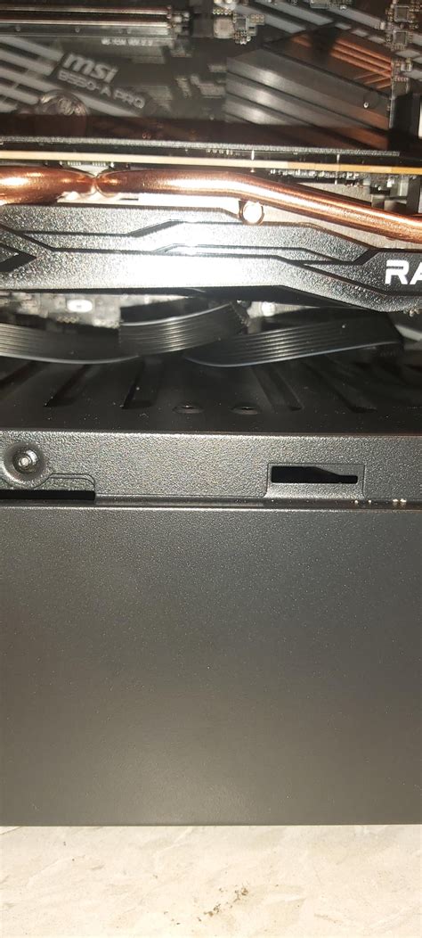 Cable Under Gpu Fan R Pcbuild