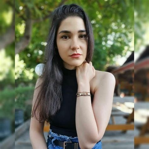 فتيات مسلسل البحر الاسود مين احلى 💙💚 Youtube