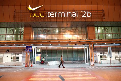 Budapest Airport Terminal Briefly Shut Due To Hot Isotope Container
