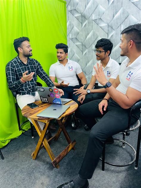 Himanshu Saini On Linkedin Tech Hobbies World Tech People Leader