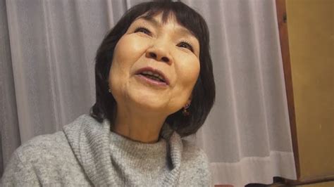 お婆ちゃんをナンパしてそのままセックス！とっても美味しくいただきました！ Avチャンネル