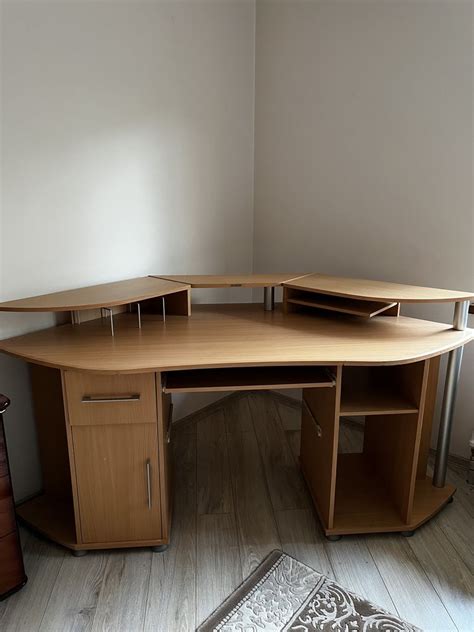 Стіл письмовий компютерний 3 500 грн Офісні меблі Ужгород на Olx