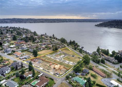 1107 N 39th Ct Renton Wa 98056 Redfin