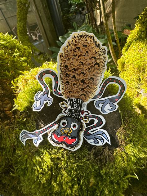 Furu Utsubo 古空穂 [yokai Tsukumogami] Sam Kalensky