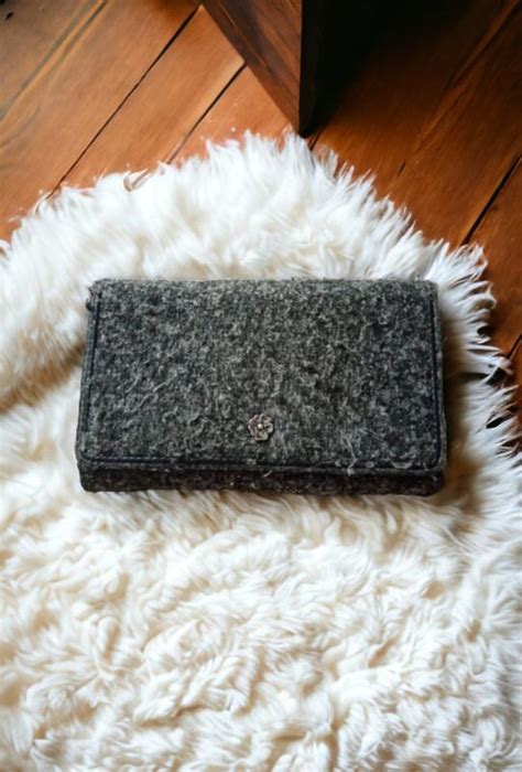 Кошелек — ціна 15 грн у каталозі Гаманці Купити аксесуари за доступною ціною на Шафі Україна