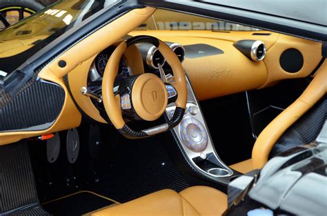 Koenigsegg Agera R Black Interior
