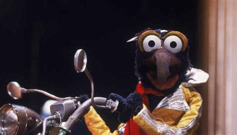 The Great Gonzo: Muppet Show's Most Glorious Gonzo Stunts!
