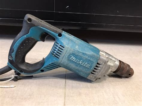 makita マキタ 6305A コード式 電気 電動ドリル ハンドル付き 13mm 電動工具 大工道具 8959(本体)｜売買された ...