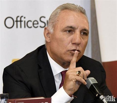 Дъщерята на Стоичков му доведе разведен зет Снимки Информационна агенция ПИК