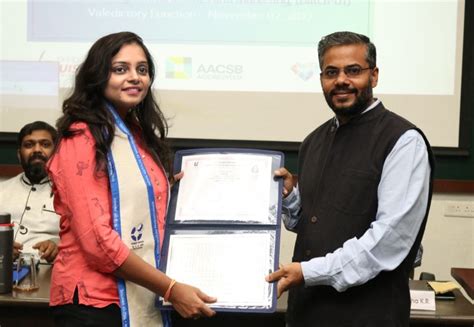 Shalaka Gholap On Linkedin Iimindore Iimindore Sales Marketing