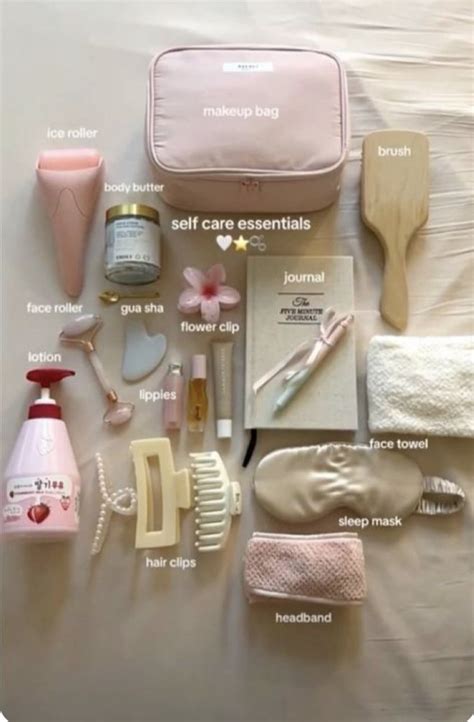 Pinterest Makeup Bag Essentials Makeup Bag Purse Essentials