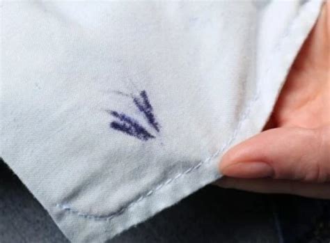 Від чорнила не залишиться і сліду як вивести кулькову ручку з тканини Новини на сайті