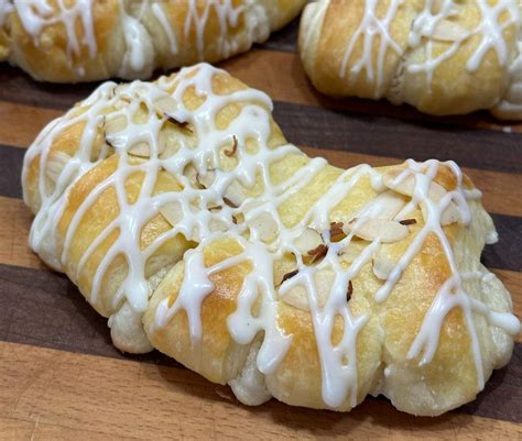Bear Claws Pastry Recipe Bear Claw Danish Bear Claw Pastry Recipe