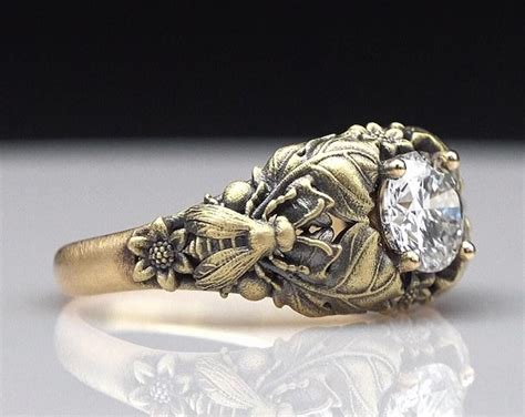 Honey Bee Ring Bug Ring Insect Ring Fig Leaf Ring Nature Inspired Ring 18k Yellow Gold Ring