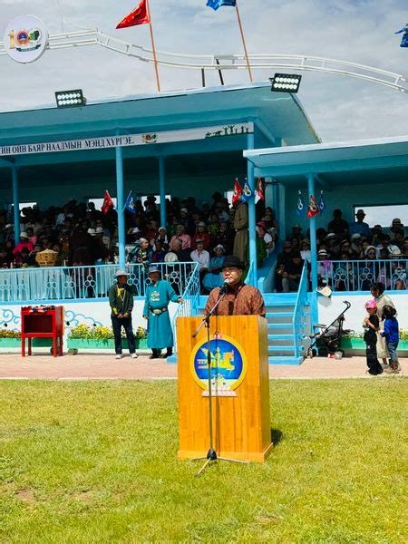 Төв аймгийн Батсүмбэр сумын түүхт 100 жилийн ой тохиож байна