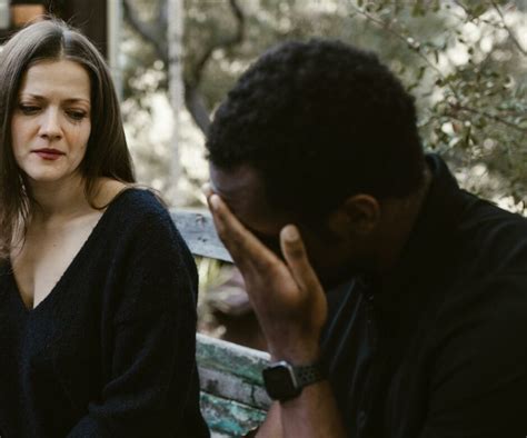 Threatening To Leave Heres Why Its A Guaranteed Relationship Killer Bona Magazine