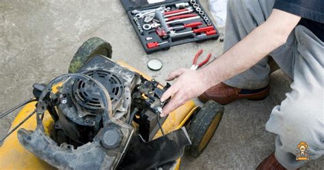 Lawn Mower Won't Stay Running: 5 QUICK Solutions