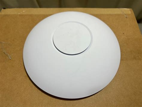 Unifi Ubiquiti Ac Lr Access Point Router Network Computers And Tech Office And Business Technology