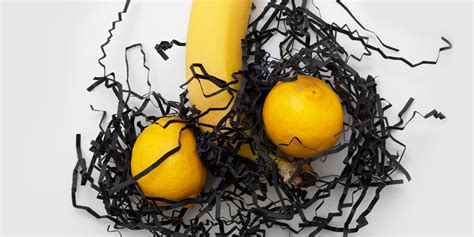 7 Best Manscaping Tips How To Safely Shave Your Balls Male Health