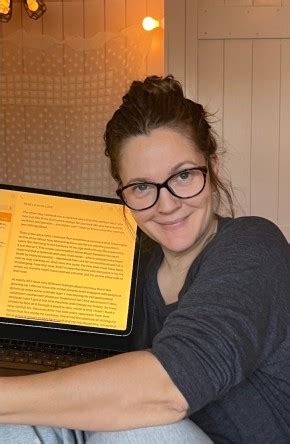 Drew Barrymore Opens Up About Her Sex Life Says She Does Not Hate Sex