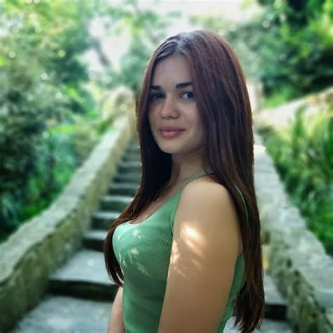 Sunshinelesya On Threads