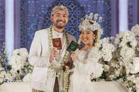 Siapa Suami Kiky Saputri? Inilah Profil dan Biodata Muhammad Khairi - Malang Terkini
