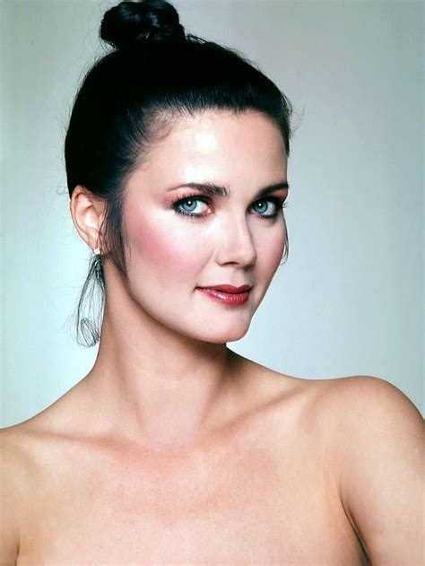 Pin By R Riedel On Lynda Lynda Carter Linda Carter Lynda Carter Young
