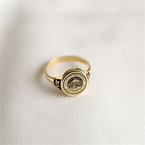 High School Rings Artofit